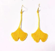 6 Free DIY Micro Macrame Leaf Earrings Patterns ⋆ GreatThingsFirst