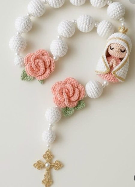 10 DIY Crochet Rosary Free Patterns and Ideas ⋆ GreatThingsFirst