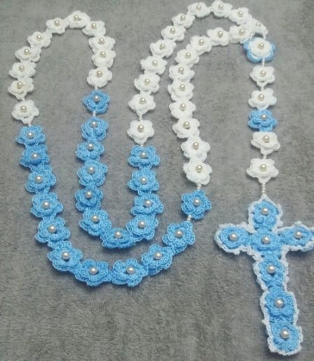 10 DIY Crochet Rosary Free Patterns and Ideas ⋆ GreatThingsFirst