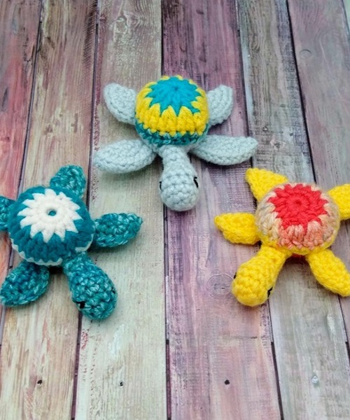 11 DIY Crochet Sea Turtle Patterns ⋆ GreatThingsFirst